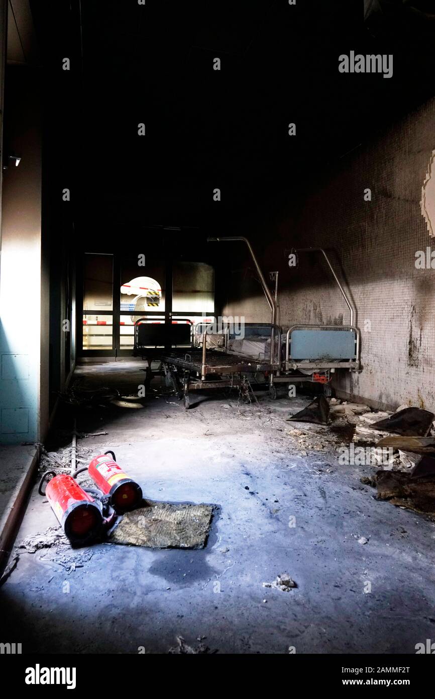 Fire ambulance interior hi-res stock photography and images - Alamy