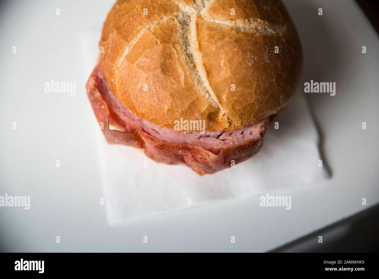 Leberkassemmel hi-res stock photography and images - Alamy