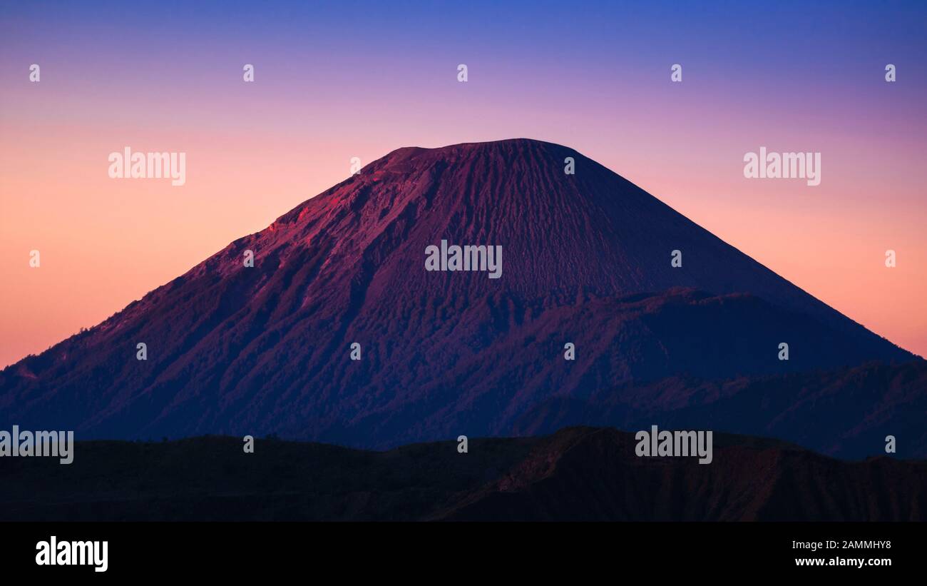 Sunrise of java hi-res stock photography and images - Alamy