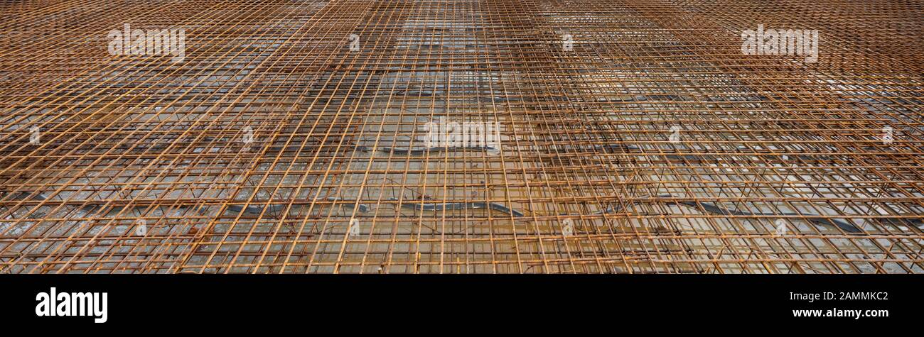 Structure of a steel reinforcement in concrete construction [automated ...