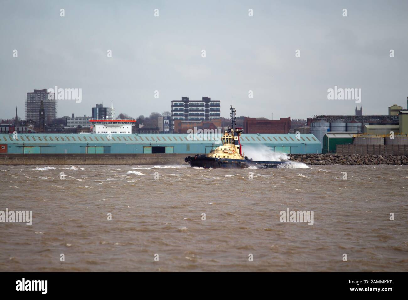 Damen tug boat hi-res stock photography and images - Alamy