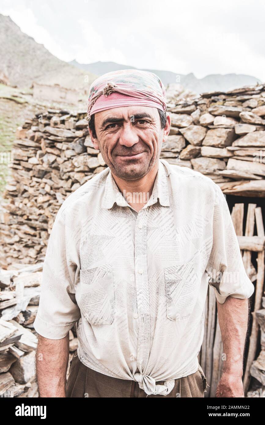 UZBEKISTAN, 2019: portrait of Uzbek people Stock Photo - Alamy