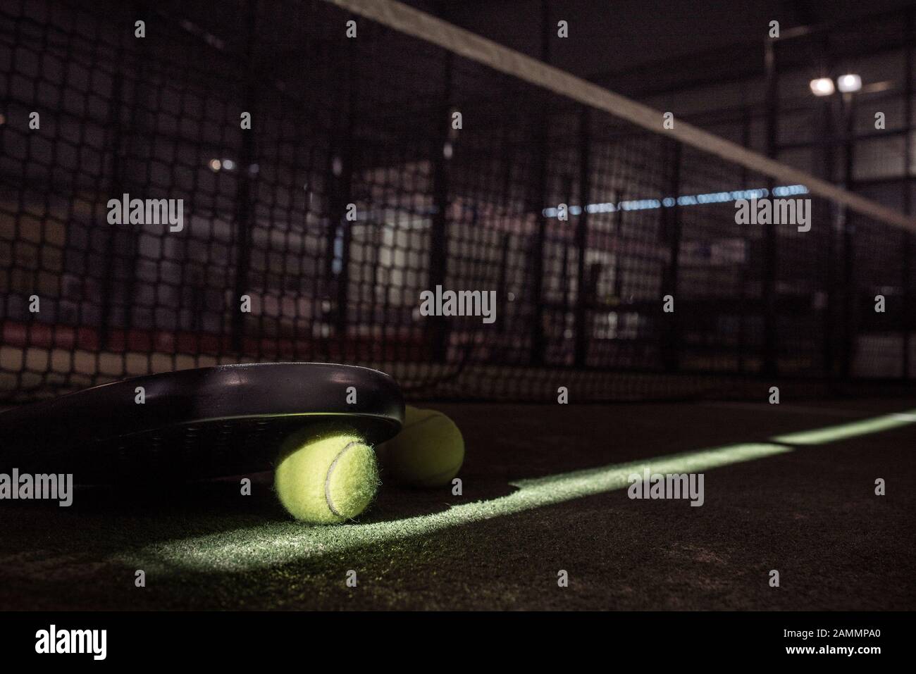 Tennis pitch no people hi-res stock photography and images - Alamy