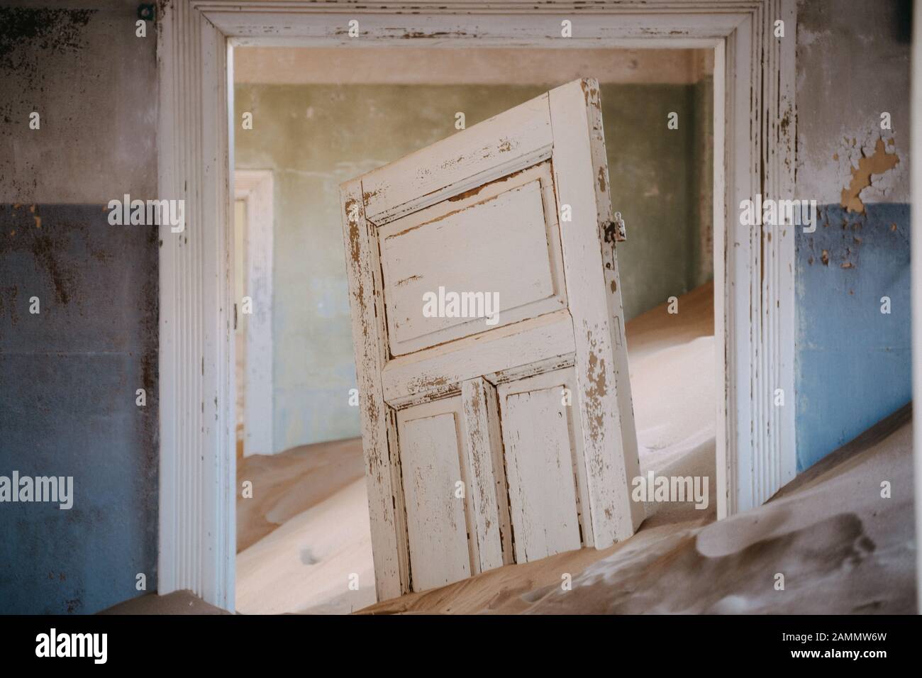 Sand Dune filling up abandoned Ghost Town House Stock Photo - Alamy