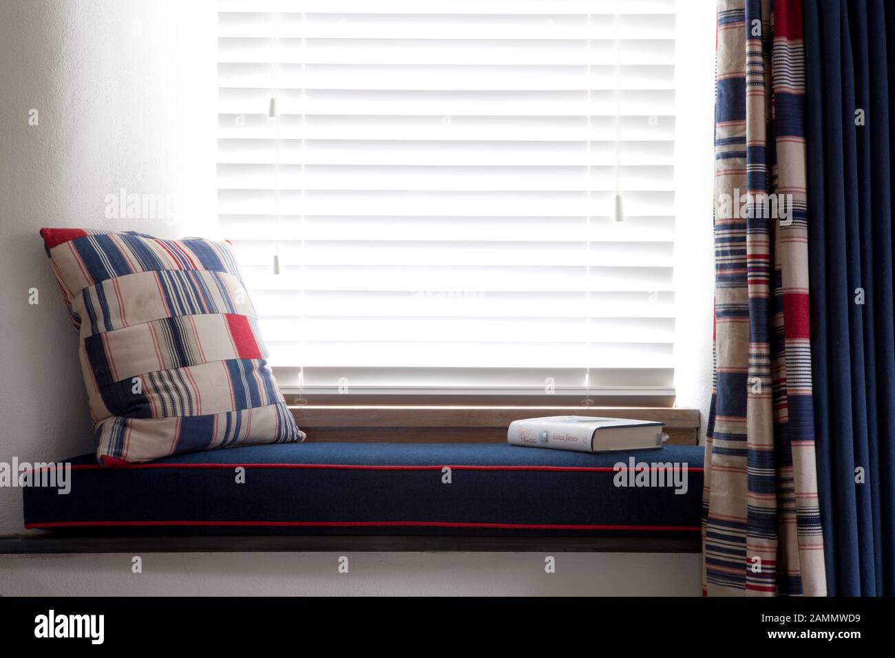 Interior hallway with window seat Stock Photo - Alamy