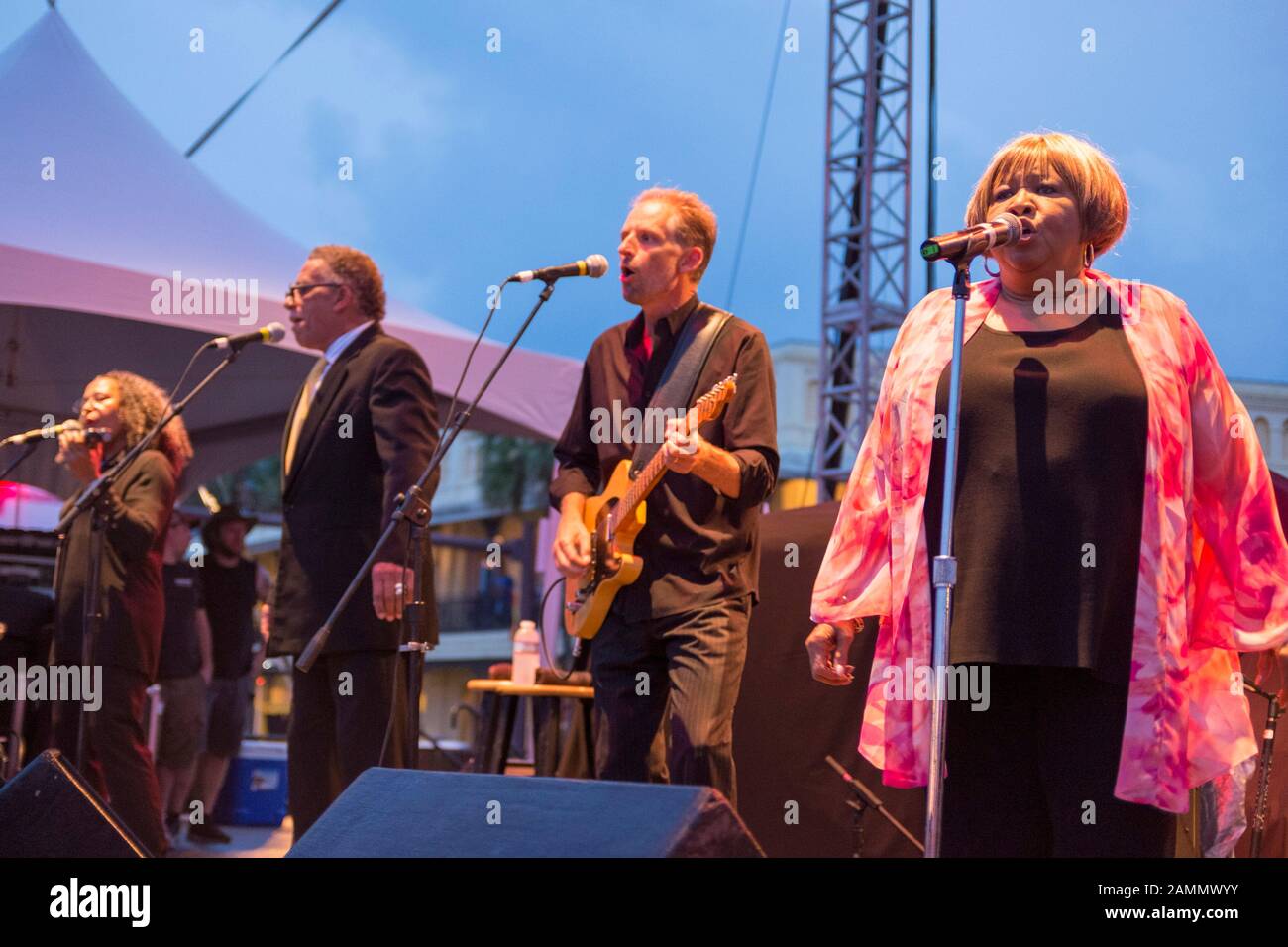 Mavis Staples in concert Stock Photo - Alamy