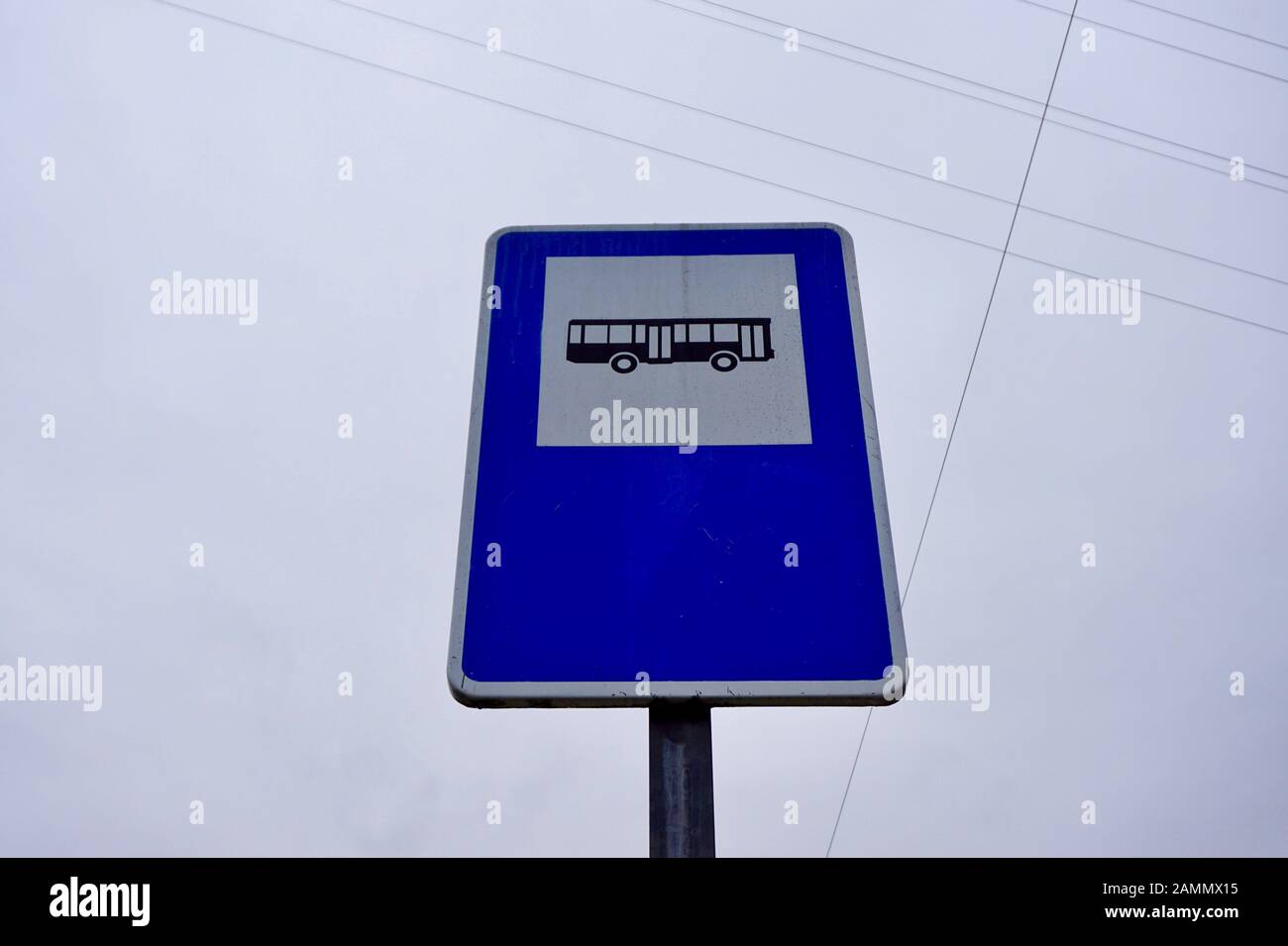 Bus street sign spain hi-res stock photography and images - Alamy