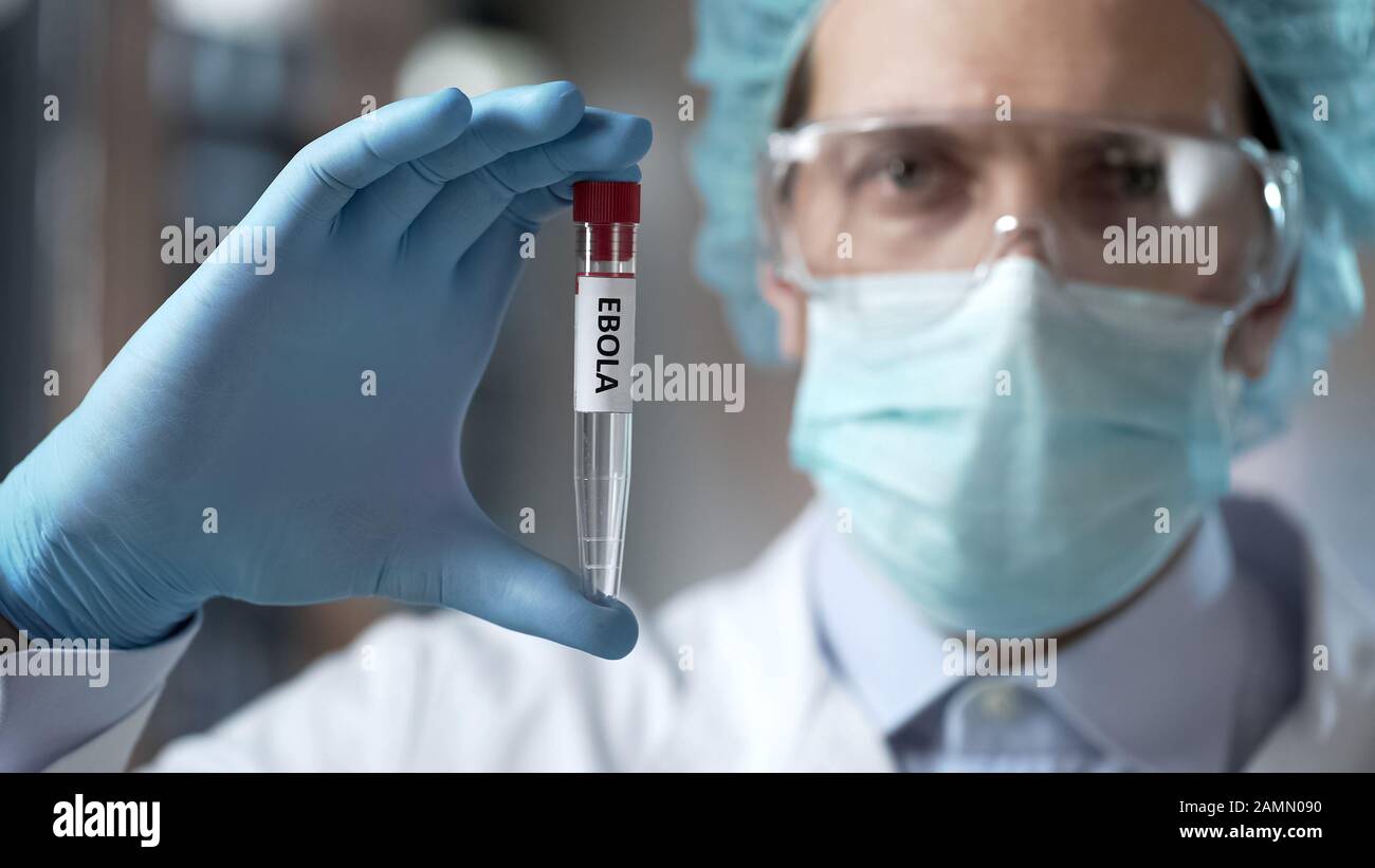 Laboratory employee hi-res stock photography and images - Alamy