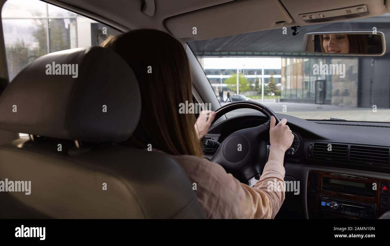 Person in self driving car hi-res stock photography and images - Alamy