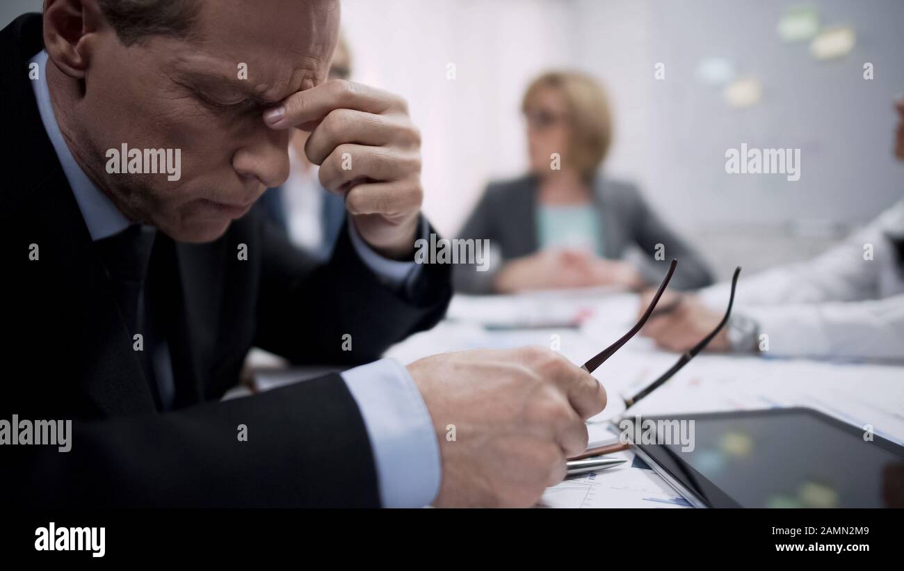 Frustration teamwork hi-res stock photography and images - Alamy