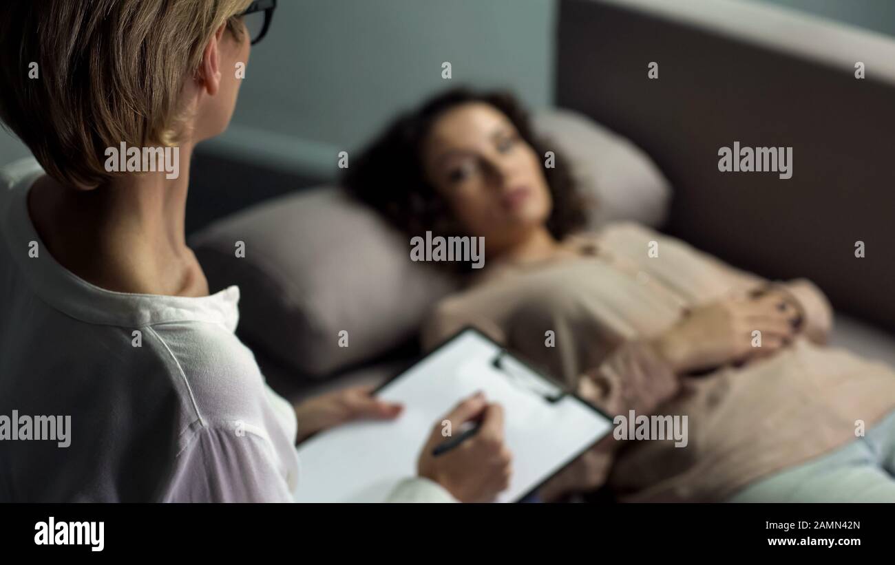 Sad female patient hi-res stock photography and images - Alamy
