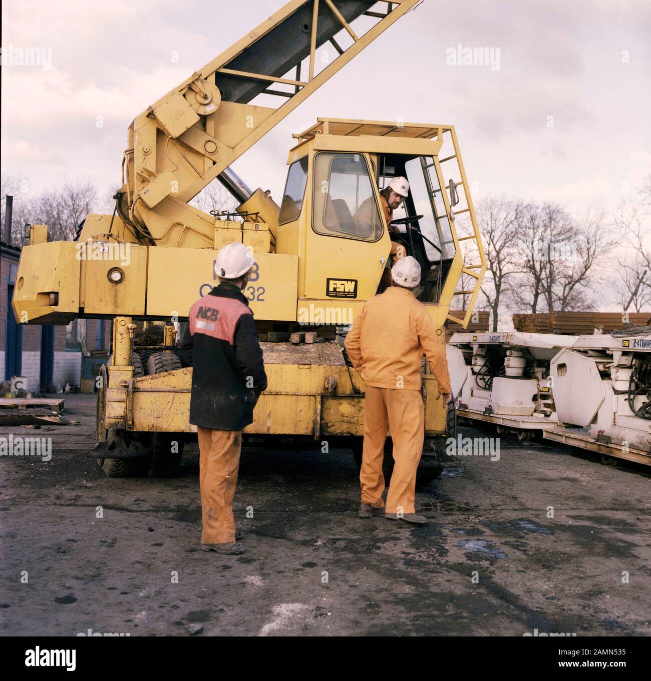 Pit props hi-res stock photography and images - Alamy