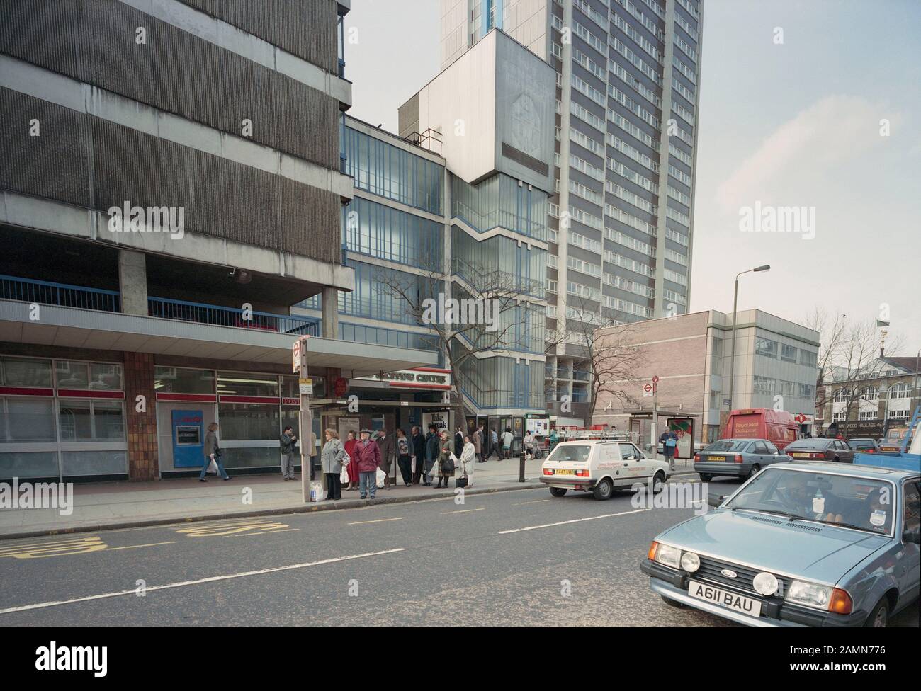 P & O Arndale shopping Centre in Wandsworth, London, in 1990 Stock ...