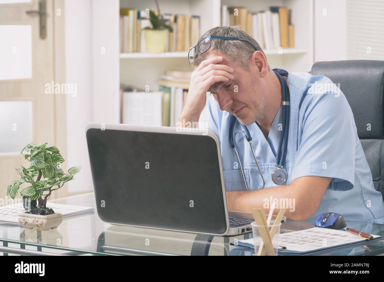 Medicine overworked hi-res stock photography and images - Alamy