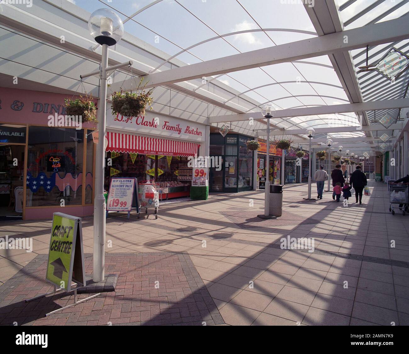 Milton Keynes Town Centre High Resolution Stock Photography and Images ...