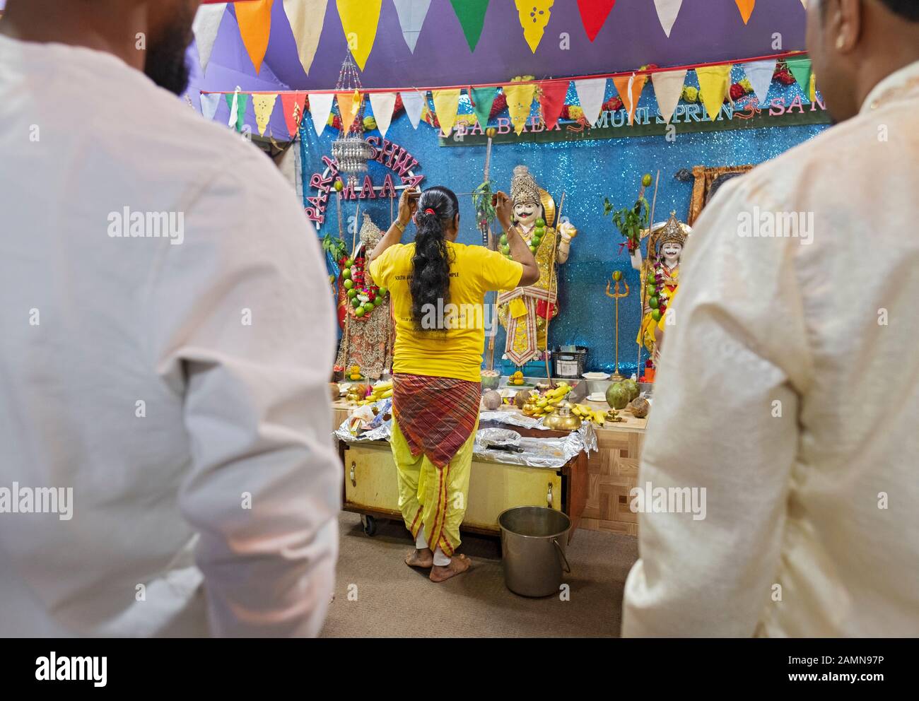 Pujari is inside temple hi-res stock photography and images - Alamy