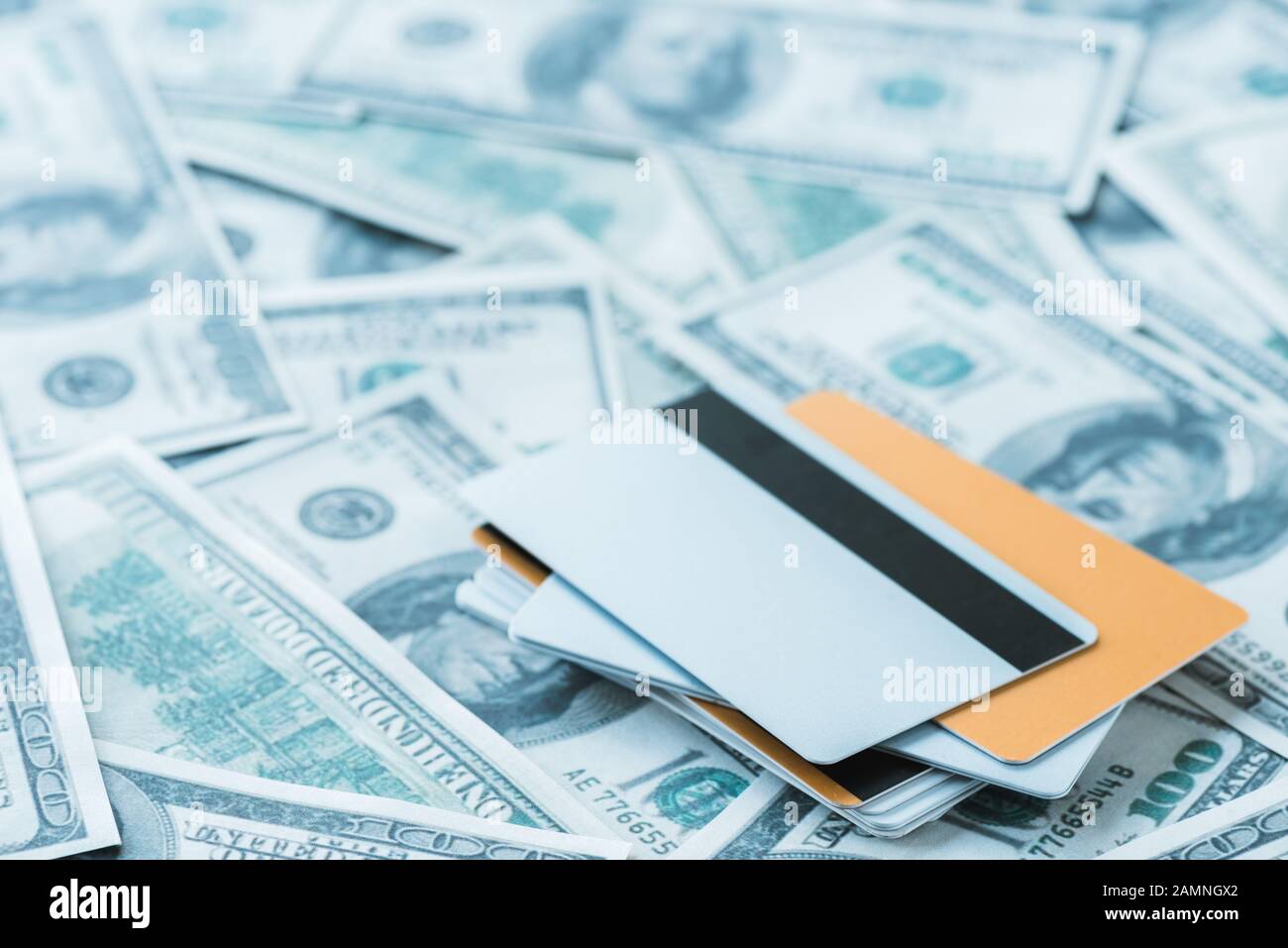 Credit cards dollar banknotes hi-res stock photography and images - Alamy