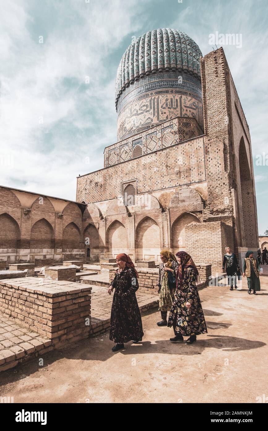 UZBEKISTAN, SAMARKANDA 2019: Architecture of Samarkanda Stock Photo - Alamy