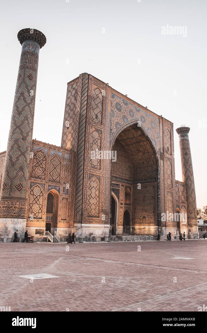 UZBEKISTAN, SAMARKANDA 2019: Architecture of Samarkanda Stock Photo - Alamy