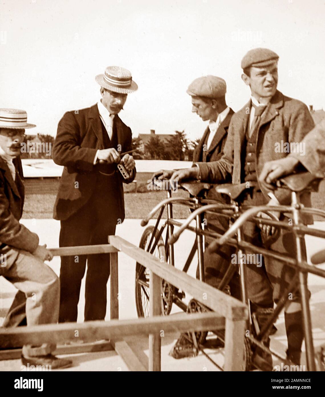Four-seater bicycle racing at a velodrome, early 1900s Stock Photo - Alamy