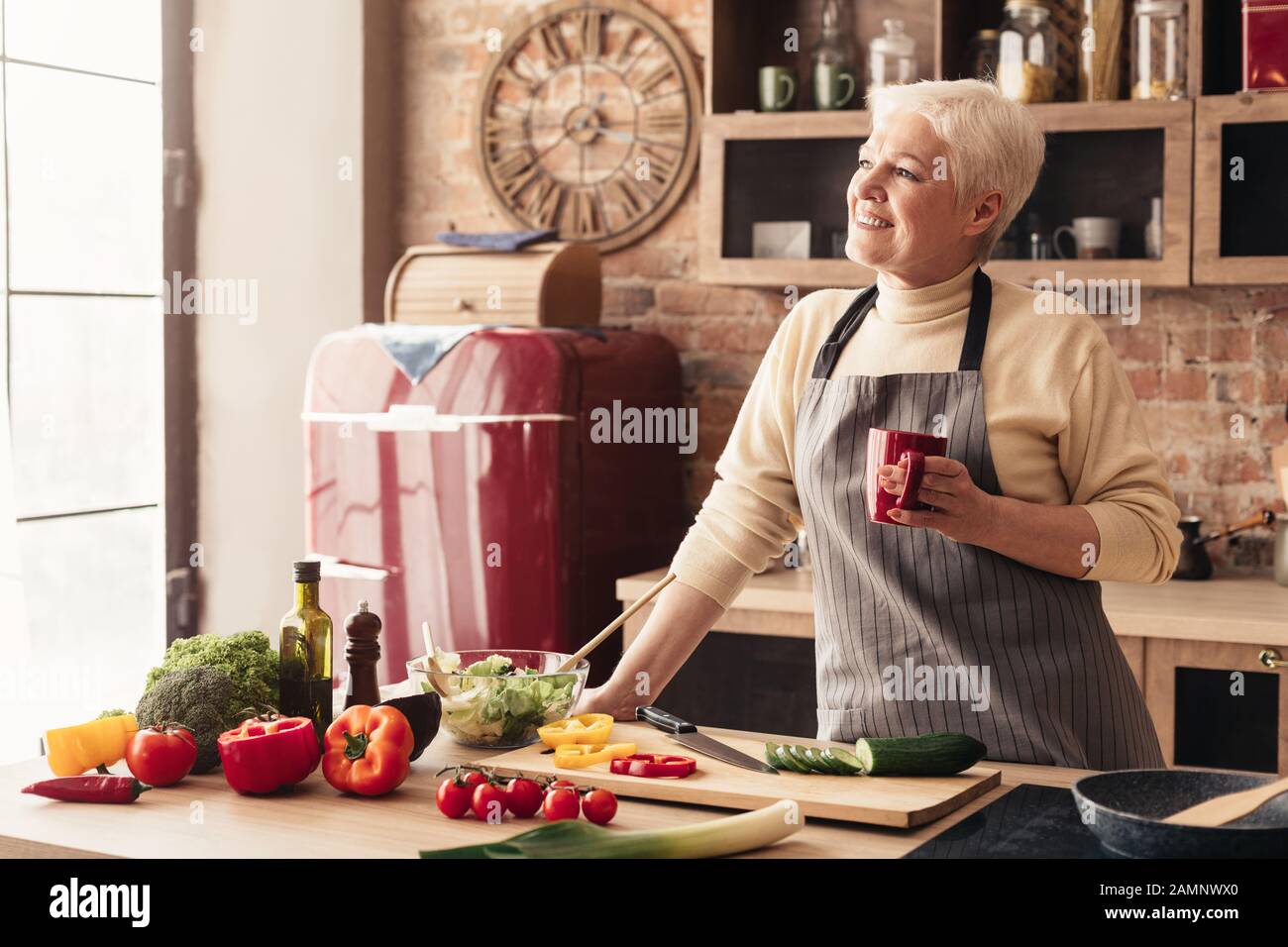 Retired lady hi-res stock photography and images - Alamy