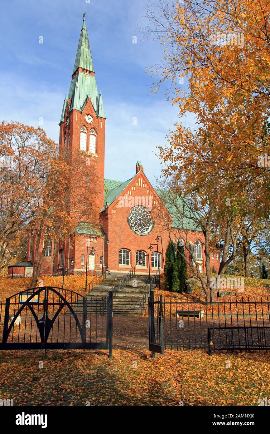 Cruciform church hi-res stock photography and images - Alamy