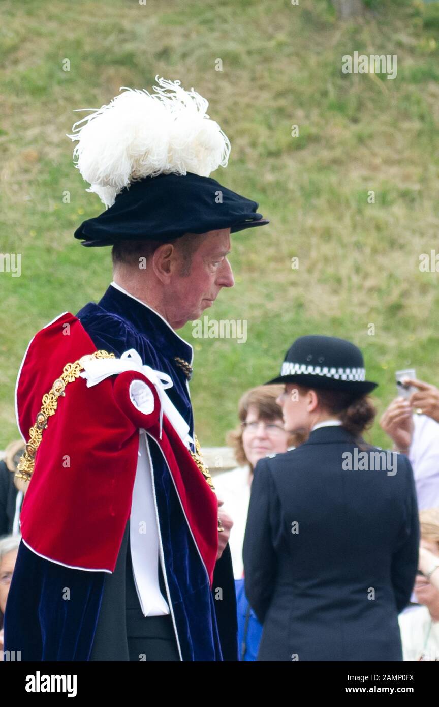 Order garter ceremony st georges chapel hi-res stock photography and ...