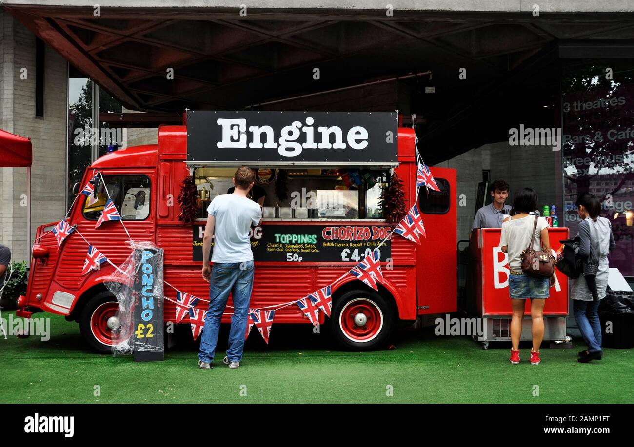 Vintage citroen van hi-res stock photography and images - Alamy