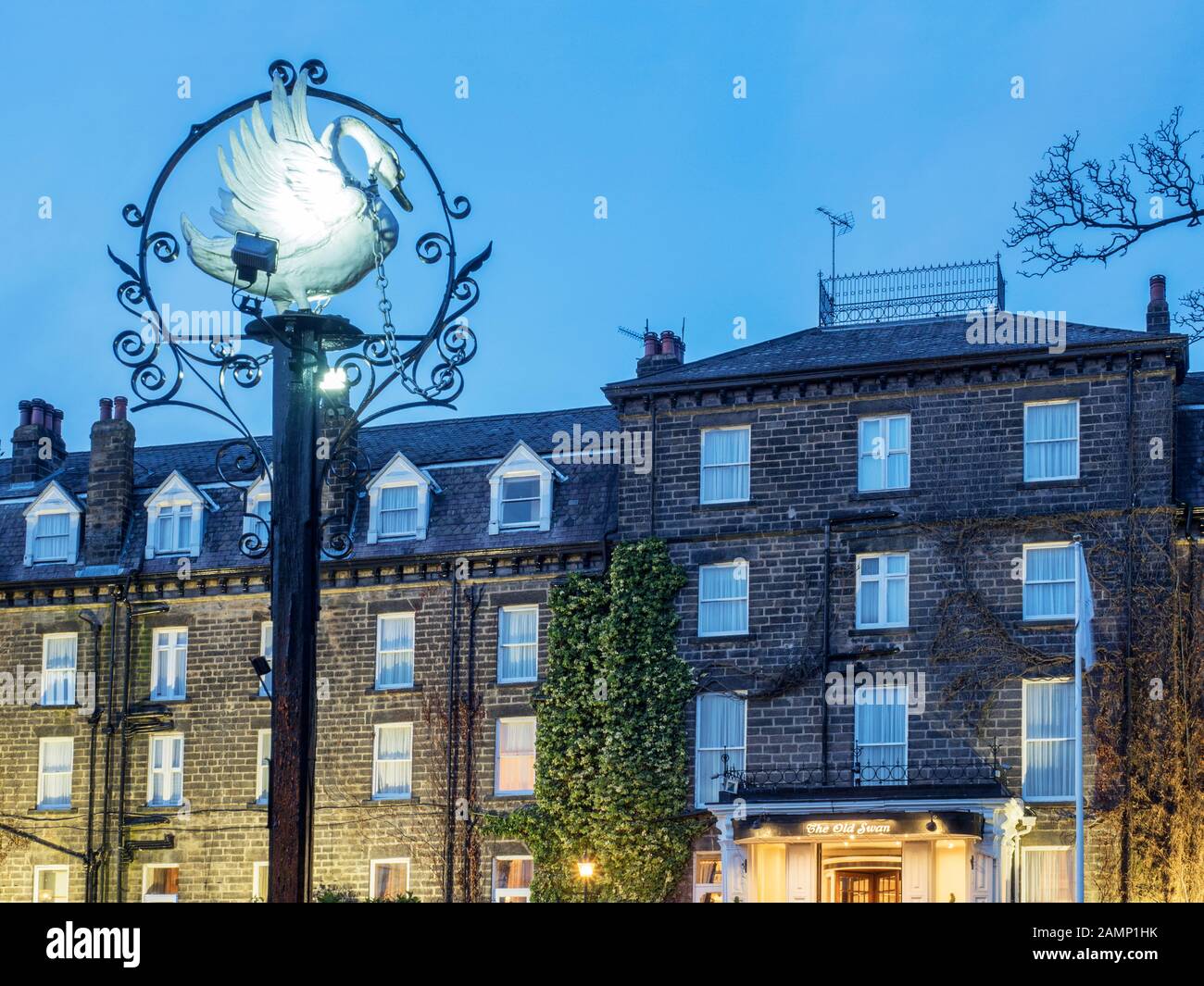 Old swan hotel hi-res stock photography and images - Alamy