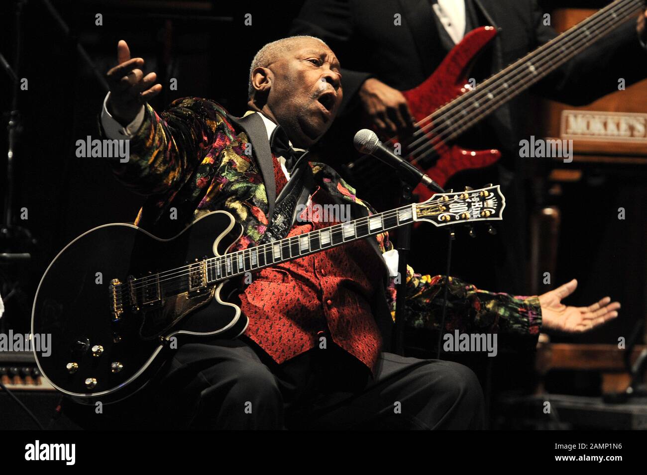 Milan Italy 09/06/2010 live concert of B.B.King at the Arcimboldi ...