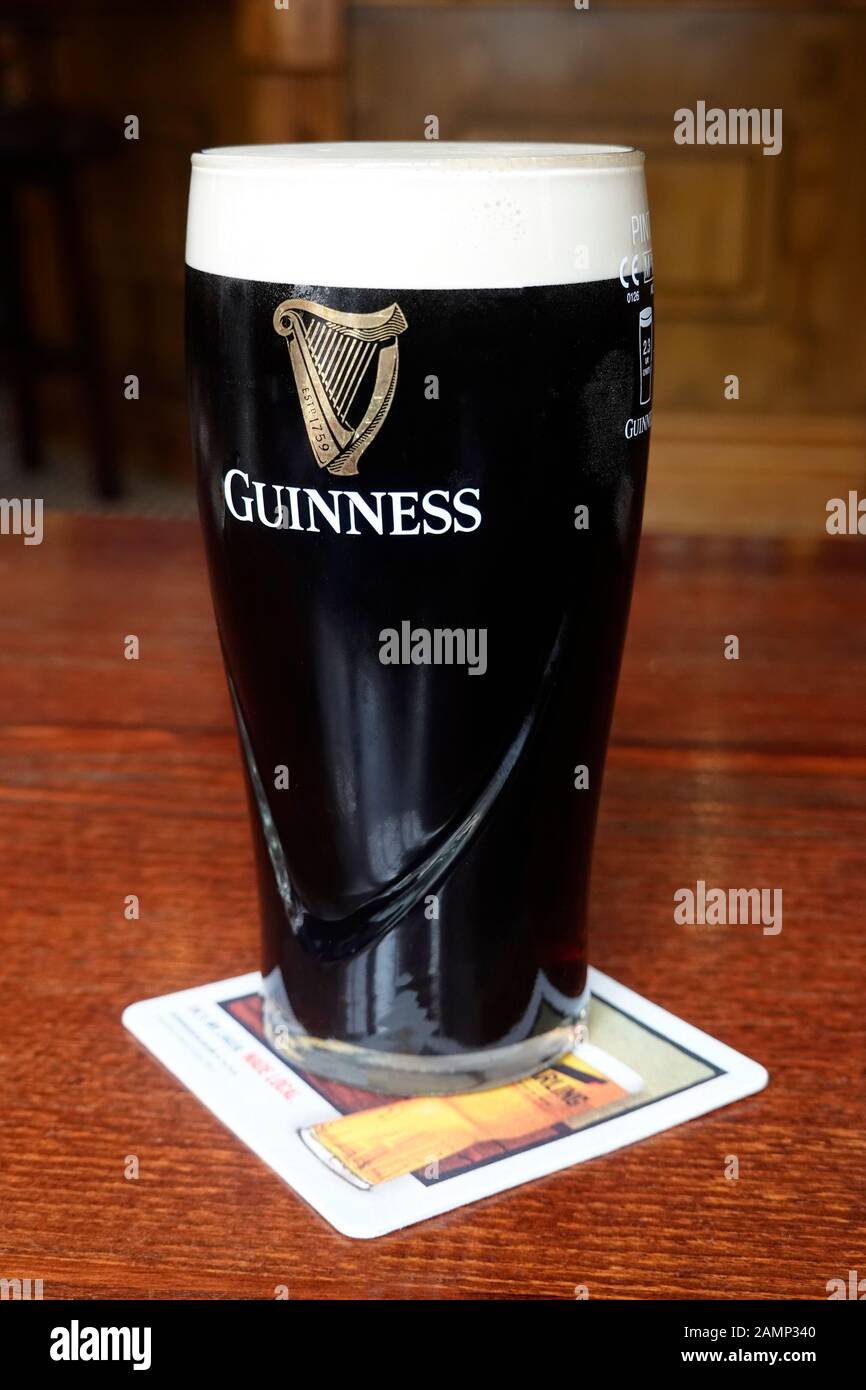 Bar Guinness Uk High Resolution Stock Photography and Images - Alamy