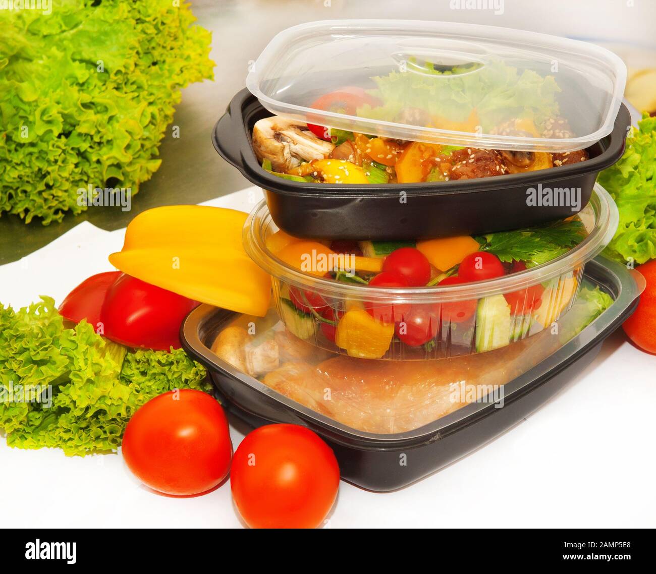 Lunch box with chicken, vegetables, salad. background with food Stock ...