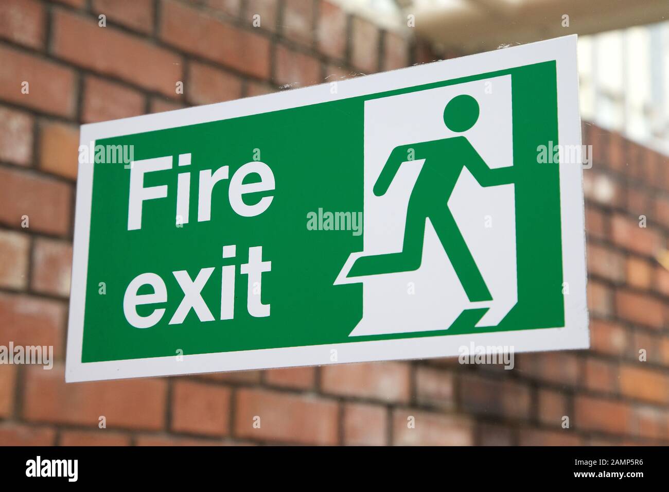 Fire exit sign hi-res stock photography and images - Alamy