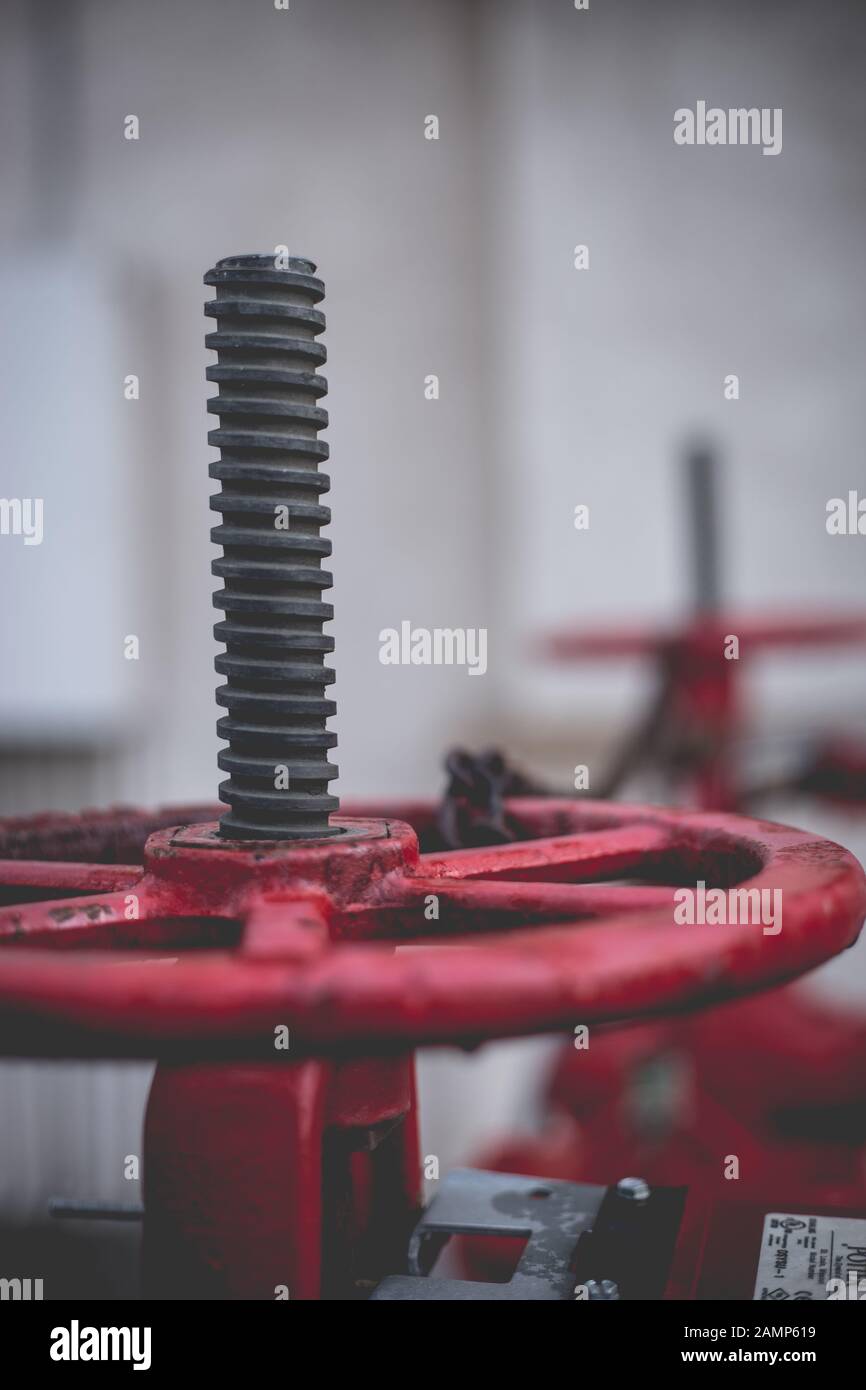 Turn red hi-res stock photography and images - Alamy