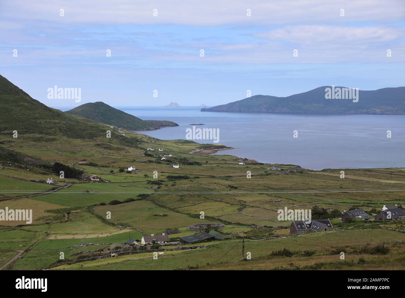 Ring of Kerry near Loher Stone Fort Stock Photo - Alamy
