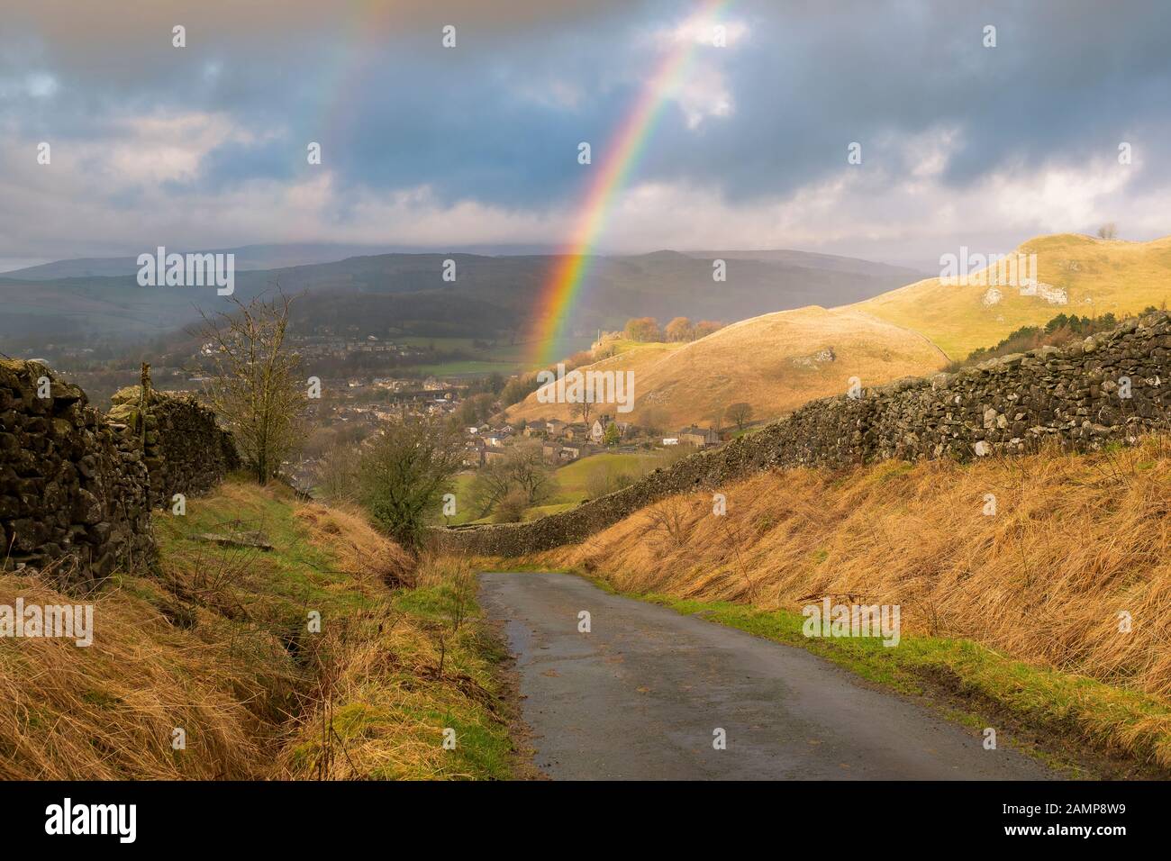Ingleton railway station hi-res stock photography and images - Alamy