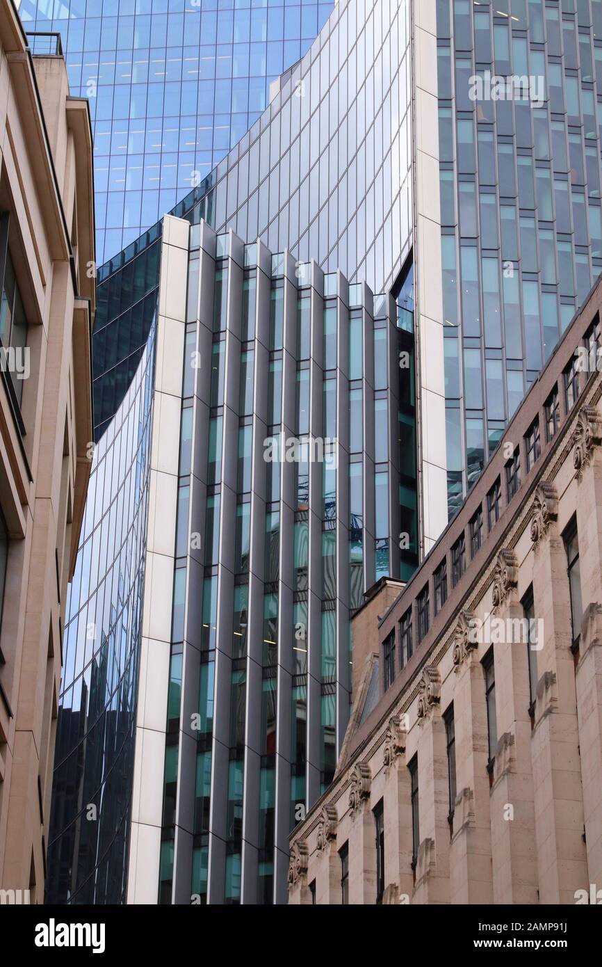 LONDON, UK - JULY 13, 2019: Willis Building skyscraper in London. It ...