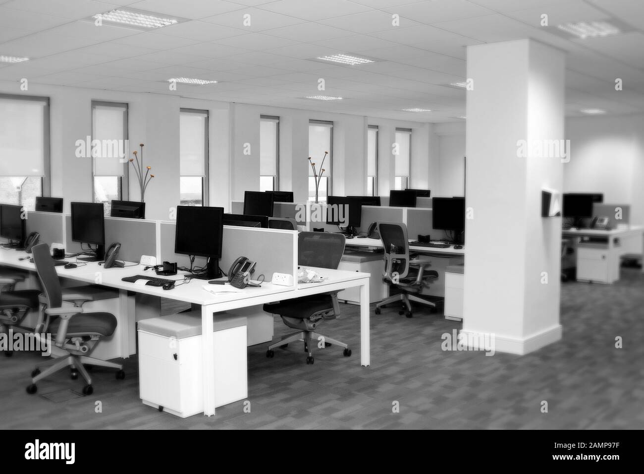 Office cubicle decor hi-res stock photography and images - Alamy