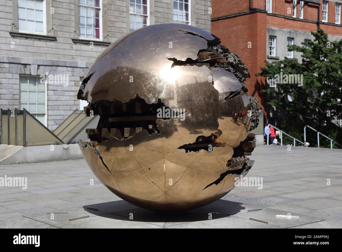 Dublin Trinity College Sphere Within Sphere Stock Photo - Alamy