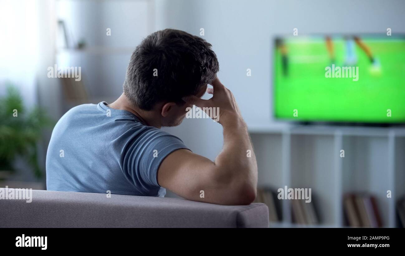 Poor quality tv hi-res stock photography and images - Alamy
