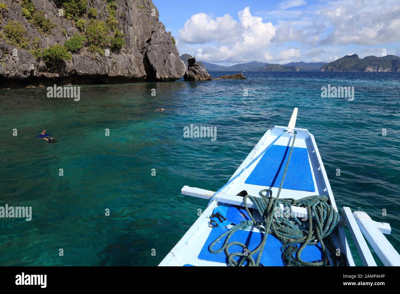 Island hopping tour in Palawan island, Philippines. Pinasil island ...