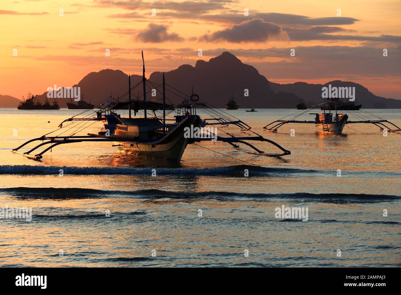 Sunset in Philippines - landscape in El Nido, Palawan island Stock ...
