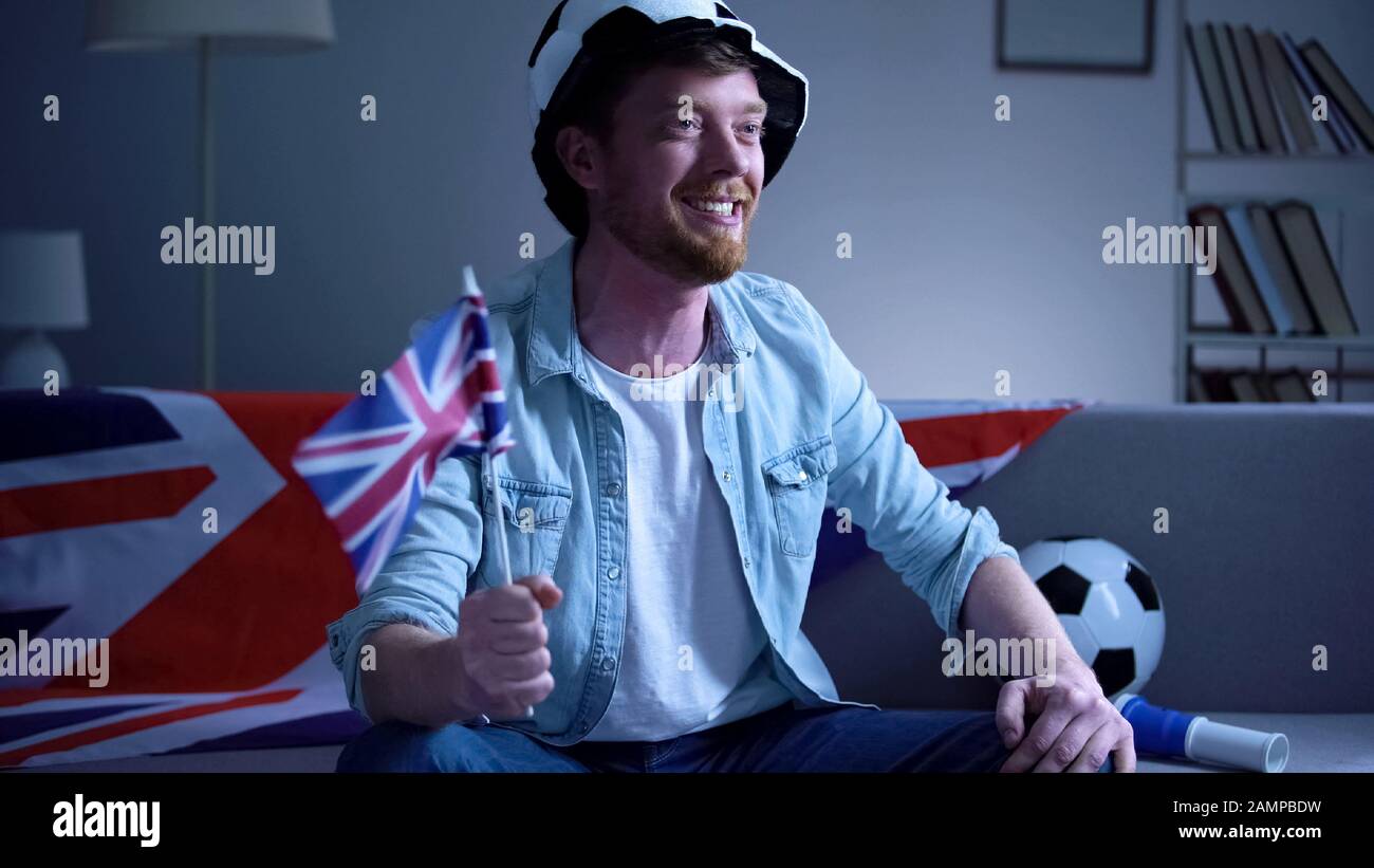 Fan with british flag hi-res stock photography and images - Alamy