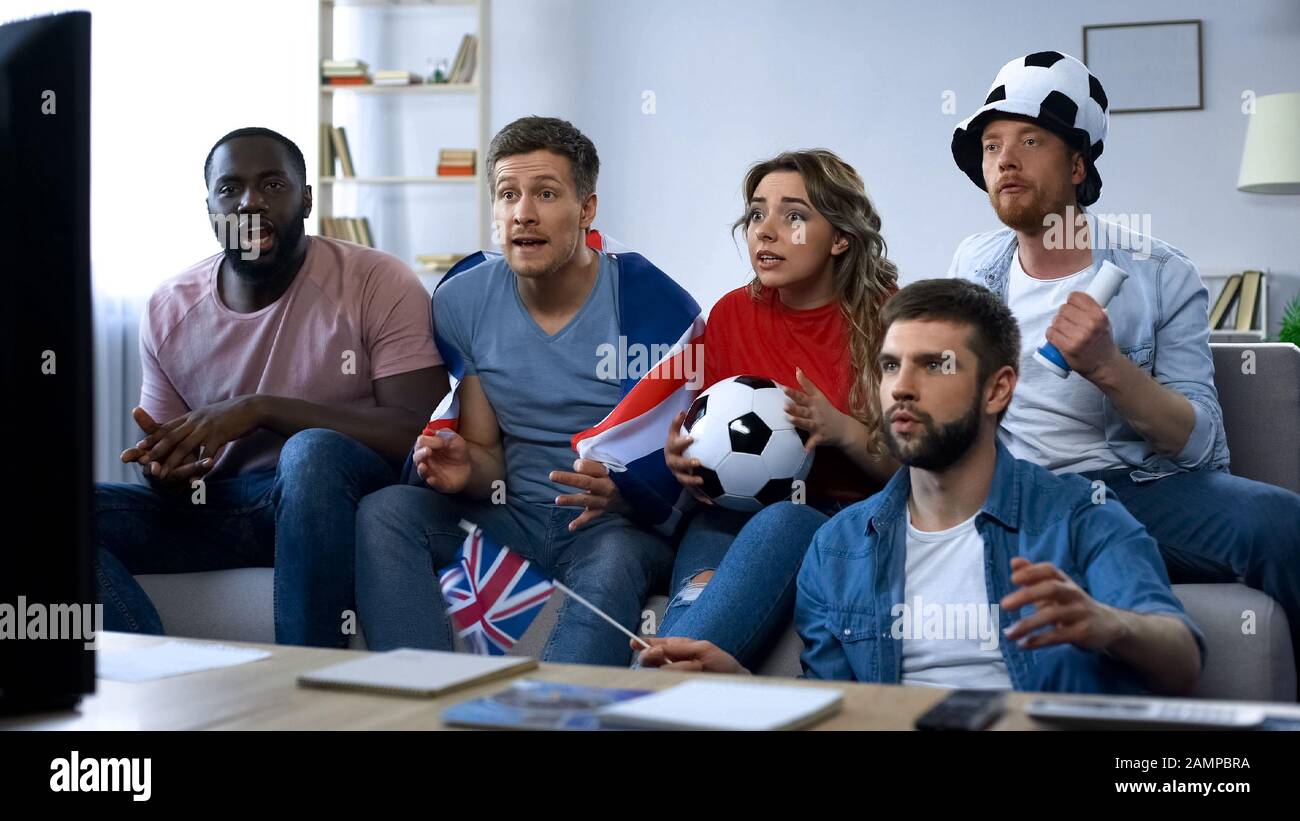 Northern ireland football fans hi-res stock photography and images - Alamy