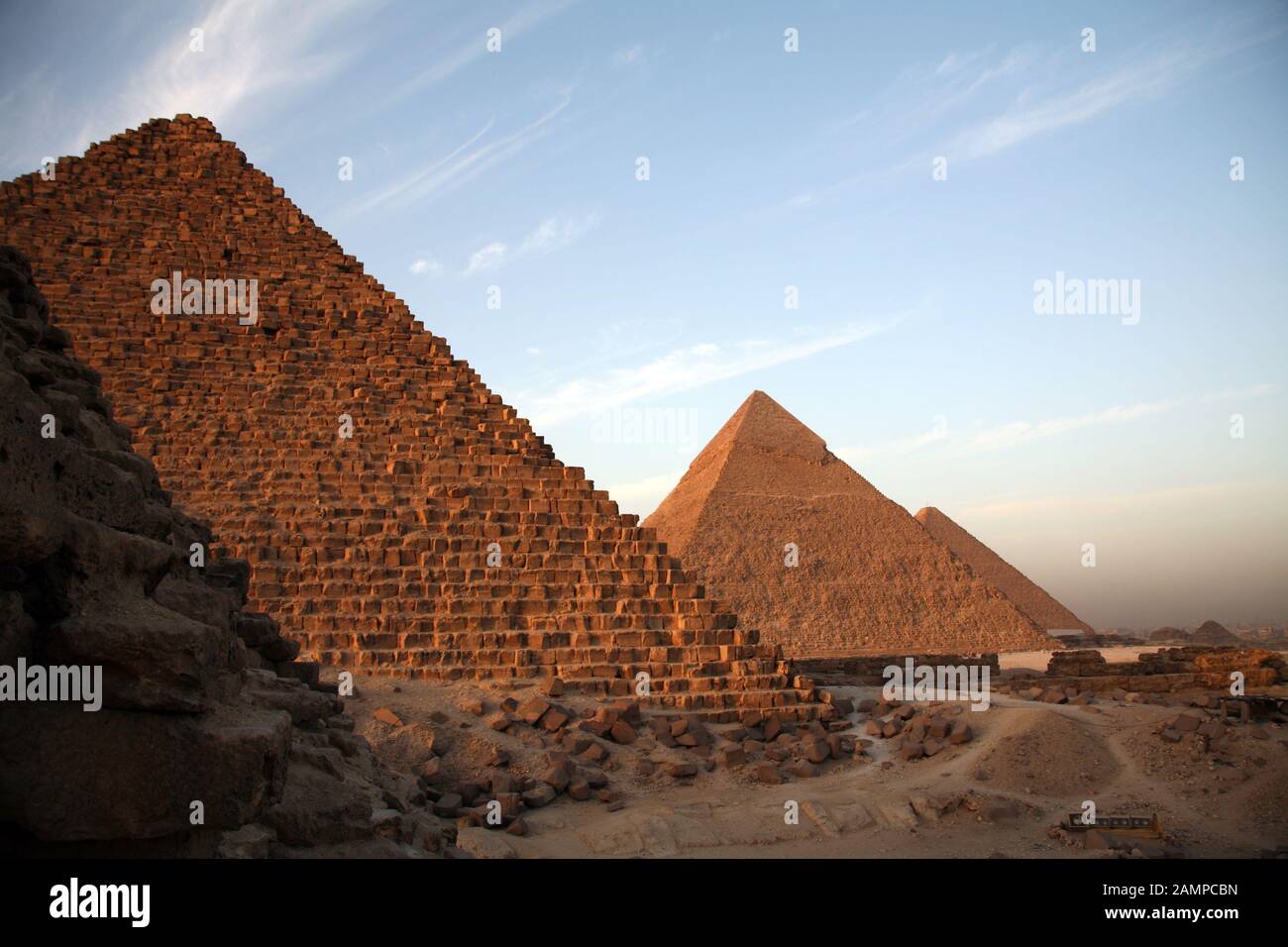 Grand egyptian museum giza pyramids hi-res stock photography and images ...