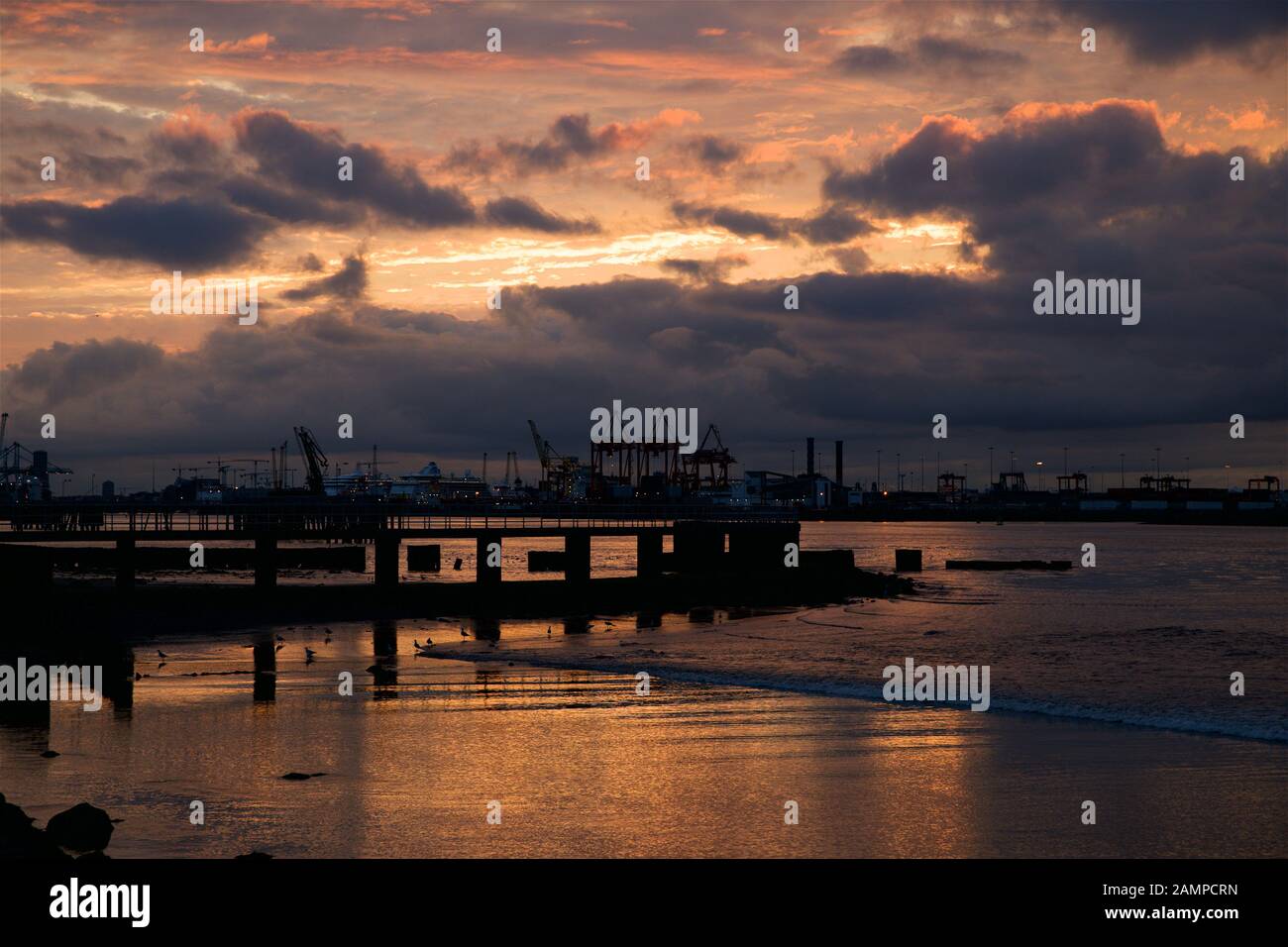 Dublin port construction hi-res stock photography and images - Alamy