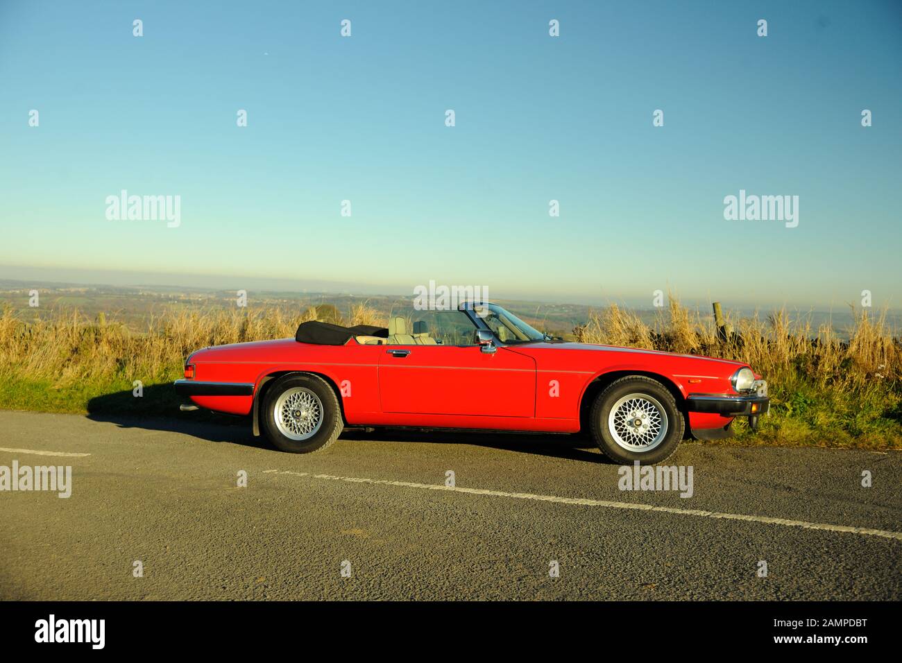 Jaguar xjs hi-res stock photography and images - Alamy