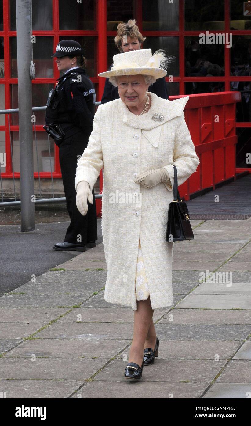 Winston churchill in military uniform hi-res stock photography and ...