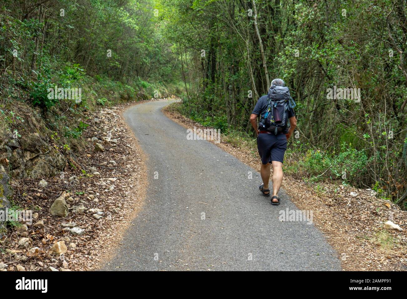 Trekking on the 750 path of Monte Circeo Stock Photo - Alamy