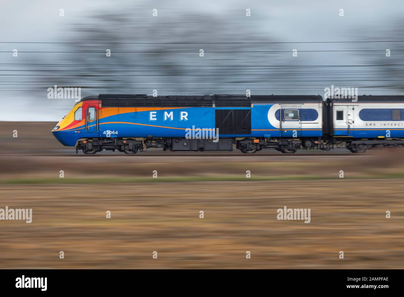 Train hst uk mainline hi-res stock photography and images - Alamy